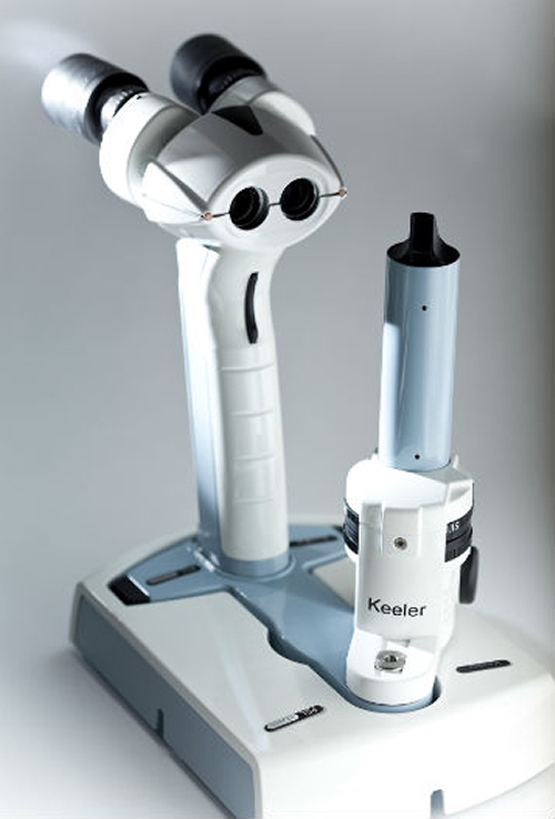 Keeler PSL Classic Portable Hand Held Slit Lamp - a Halma Company (UK)